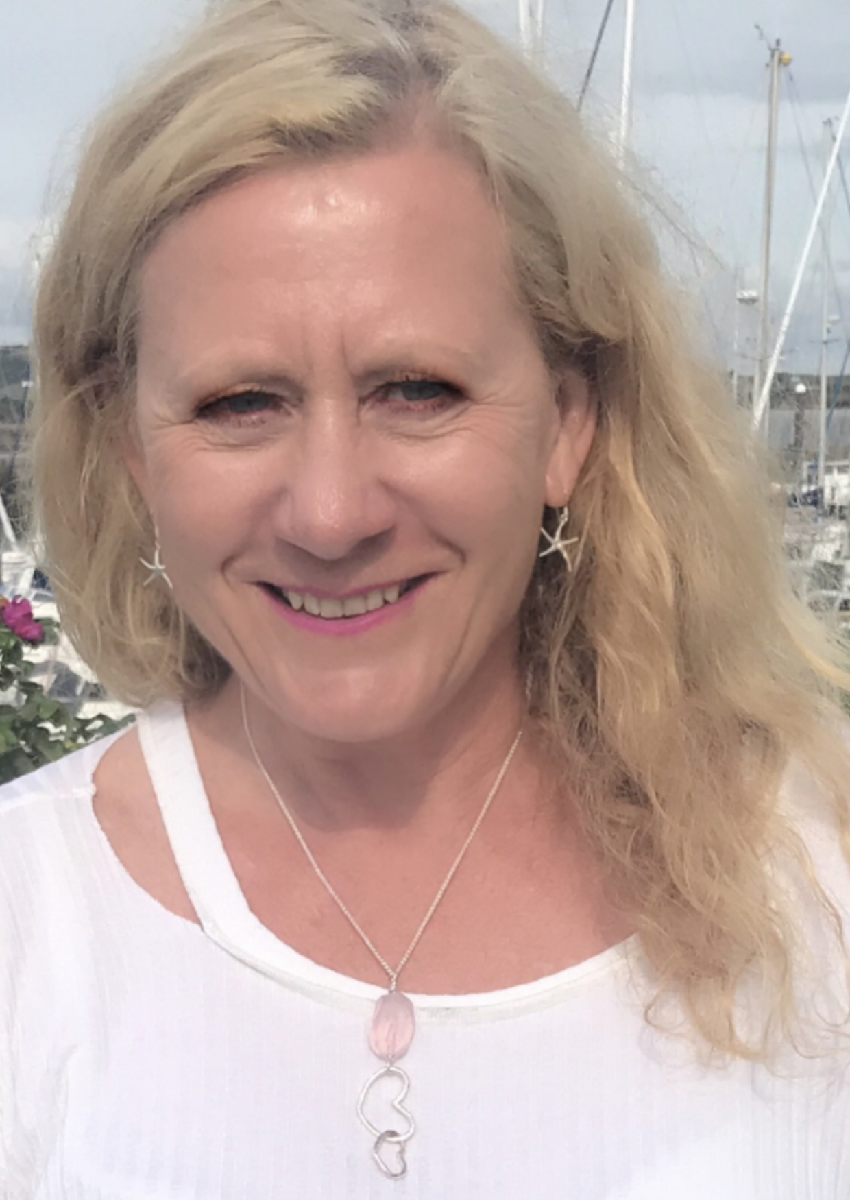 Professor Burgess Bio | Burgess Research Lab